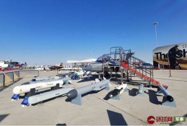 中国L-15AW新一代攻击战斗高教机首次亮相迪拜航展_军事_中华网