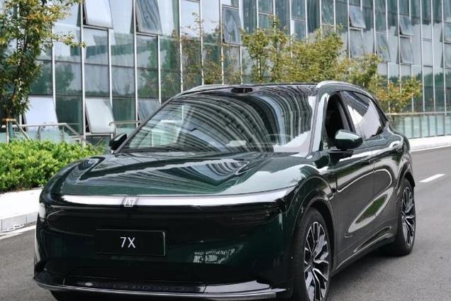 家用SUV“智商”比拼，极氪7X、蔚来ES6、智界R7谁最聪明？_新闻看看