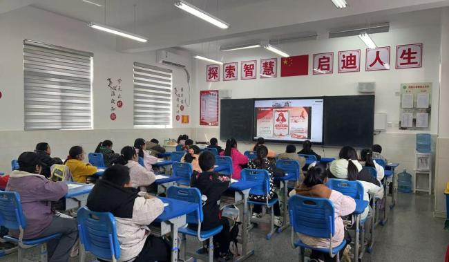 辰星闪耀！他们在云端点亮儿童雷锋精神-中华网湖北